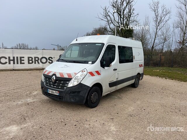 Prodaje se Renault Master DCI 135 komandni automobil na aukciji