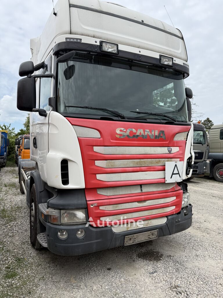 Scania R440 kamion rol kiper
