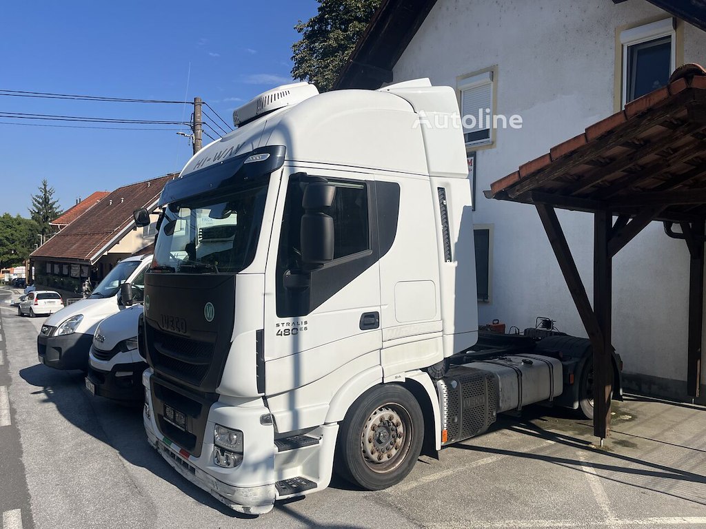 IVECO Stralis Hi Way tegljač