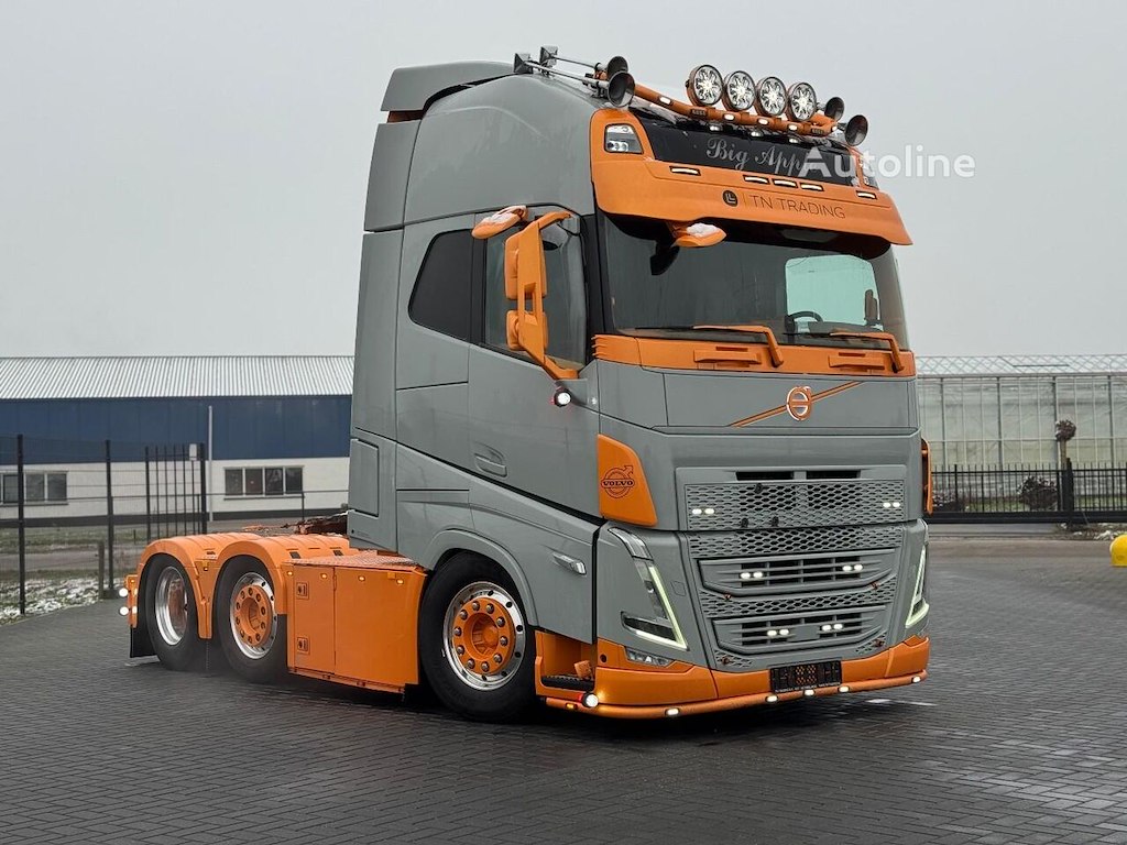 Volvo FH 13.500XL SHOW TRUCK, INTERIOR, STEERING FRONT RUNNER, XL, LOW tegljač