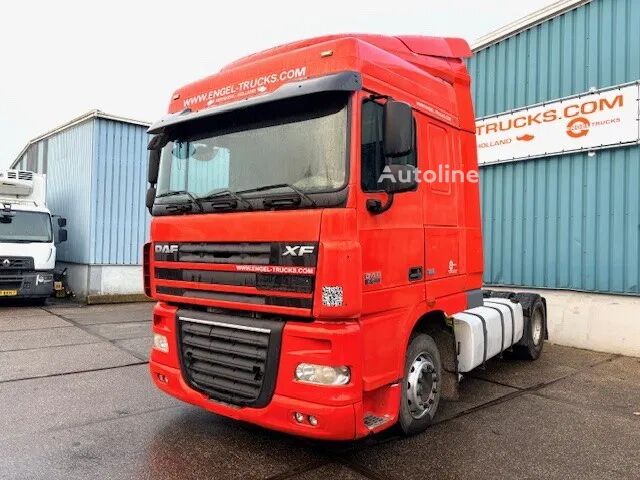 DAF XF 105.460 SPACECAB AS-TRONIC (EURO 5 EEV / AS-TRONIC GEARBOX / tegljač