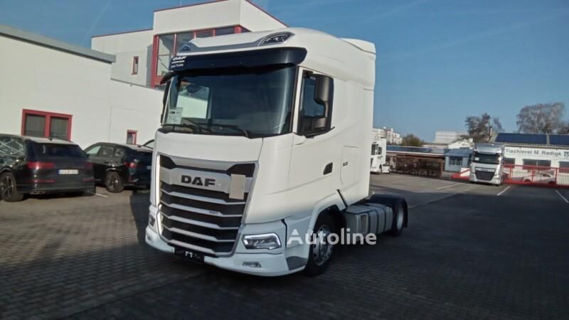 DAF XG 480 FT LOW DECK 4X2 tegljač