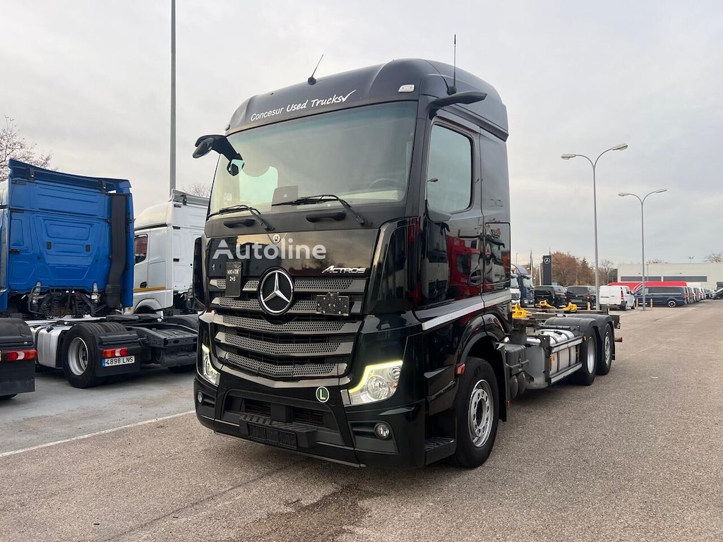 Mercedes-Benz Actros vozilo za prevoz kontejnera