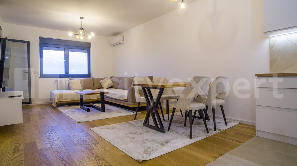 Stan za izdavanje BEZ PROVIZIJE: Dvoiposoban, 70m², Dragoslava Srejovića, Palilula - 1099€