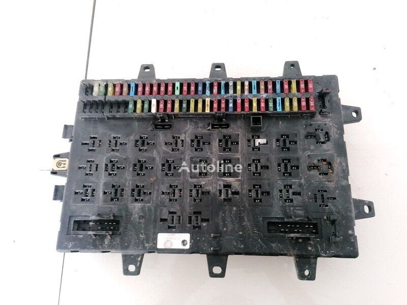 Fuse box 5010428802 kutija s osiguračima za Renault Magnum kamiona