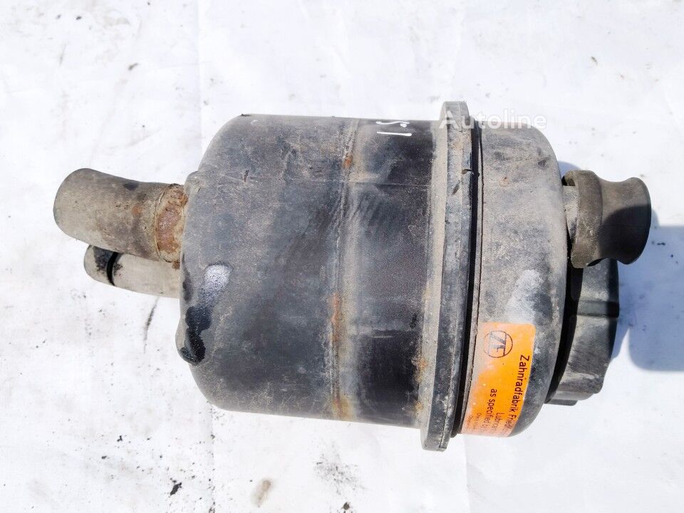 Power Steering Pump Oil Reservoir Tank rezervoar servo upravljača za Volvo FL6 kamiona
