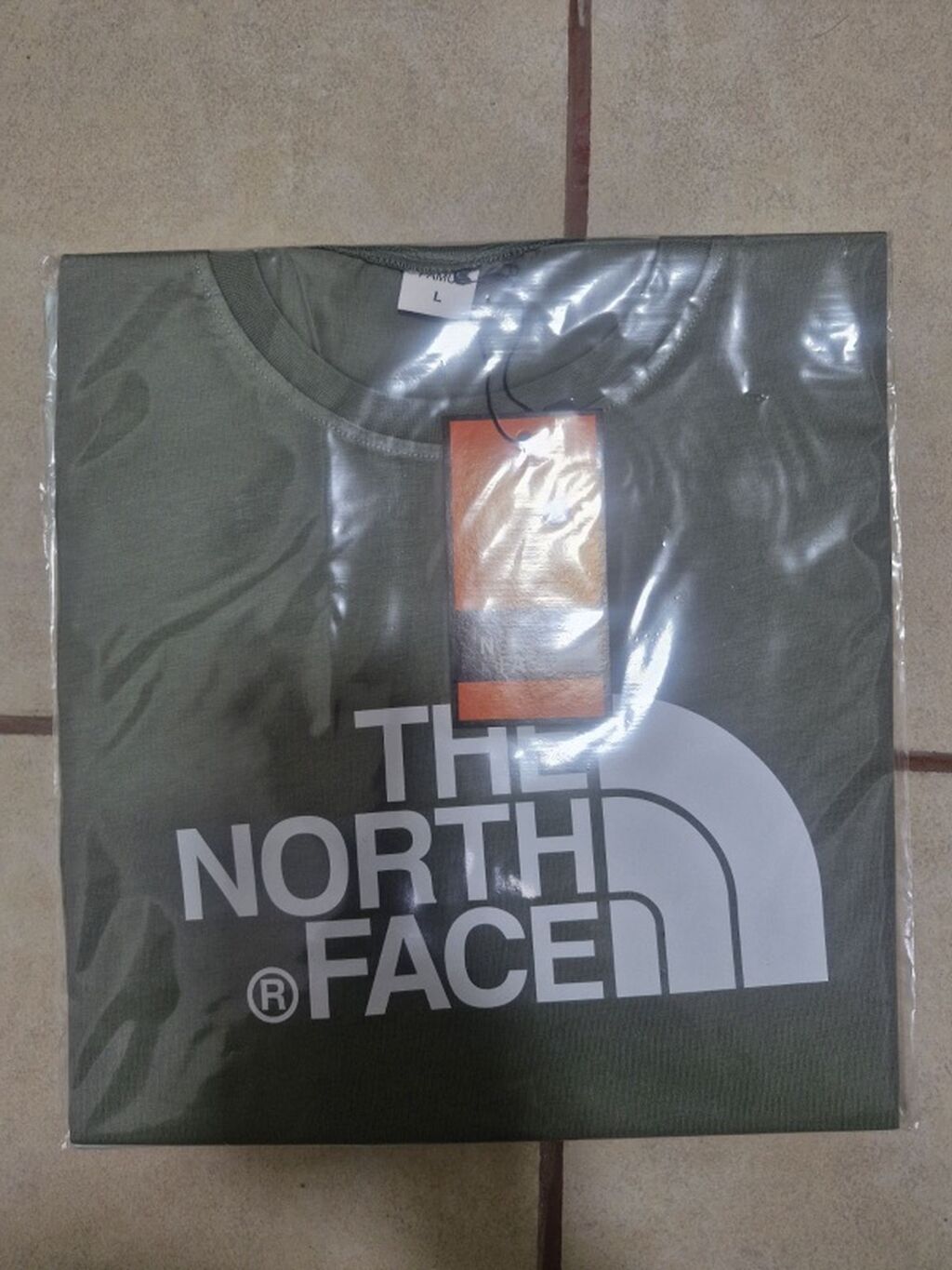 Men's T-shirt The North Face, bоја - Maslinasto zelena