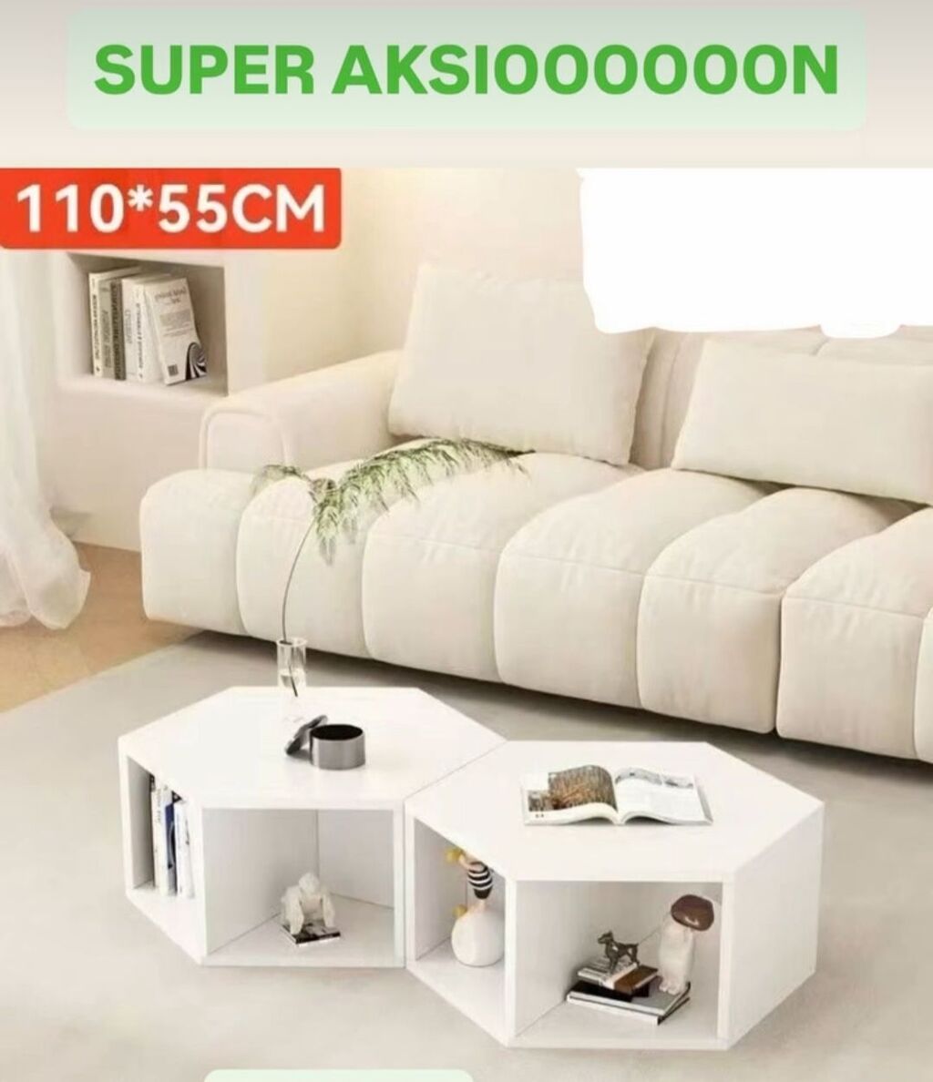 Moderan set klub stolova – heksagonalni dizajn, dimenzije 110×55 cm