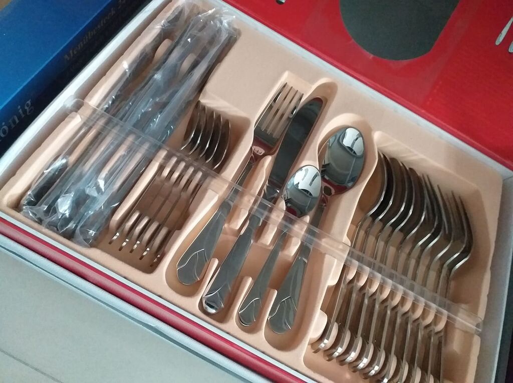 Set pribora za jelo u kutiji - Materijal: nerđajući čelik, visokog