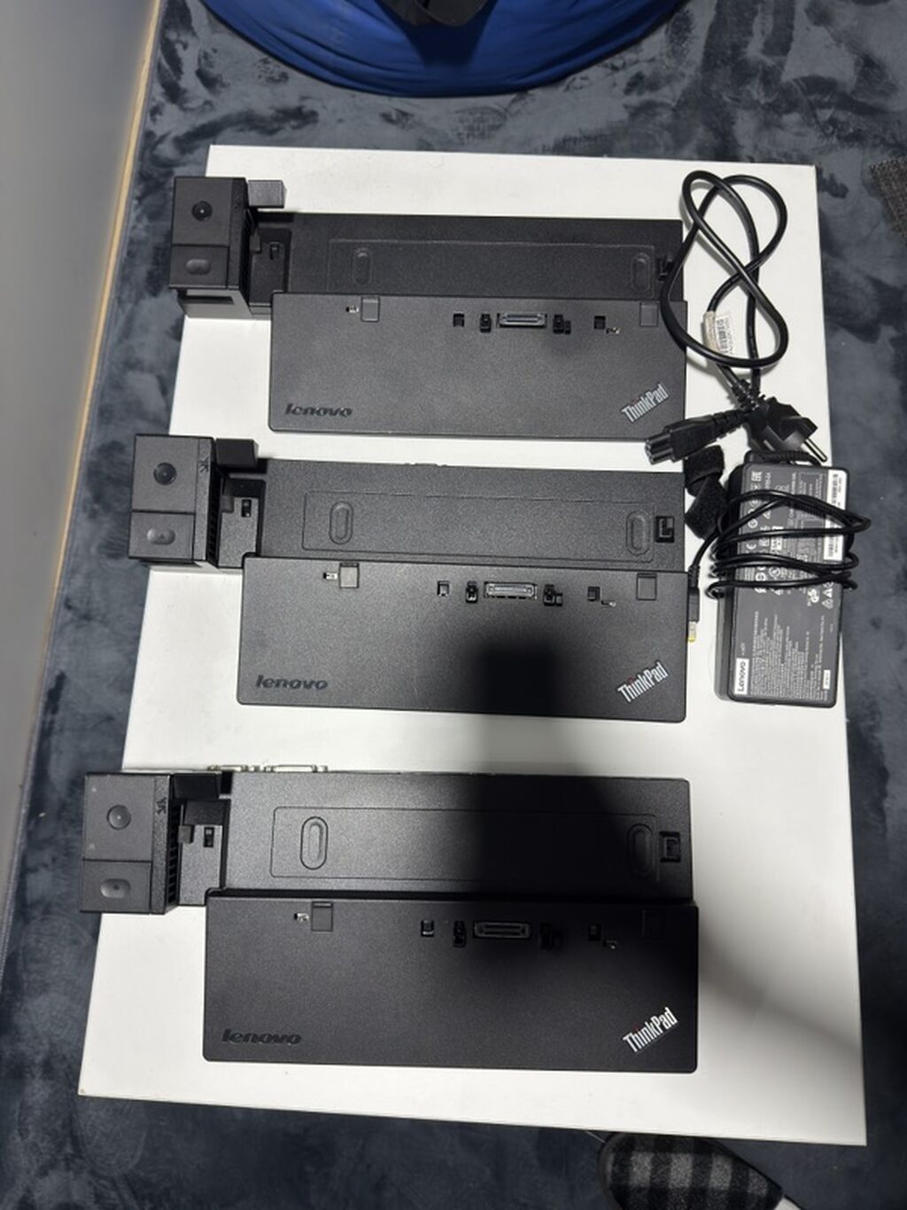 Lenovo ThinkPad Ultra Dock – tip 40A2 3docka jedan adapter za struju