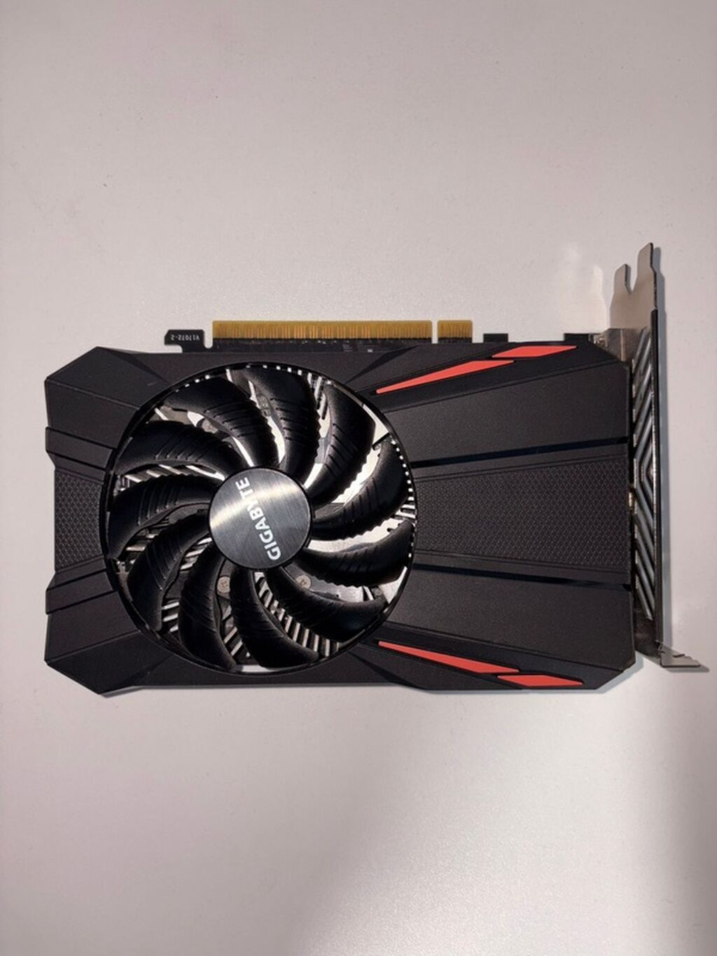 Grafička kartica Gigabyte gtx 1050ti 4gb Radila do skoro u mom starom