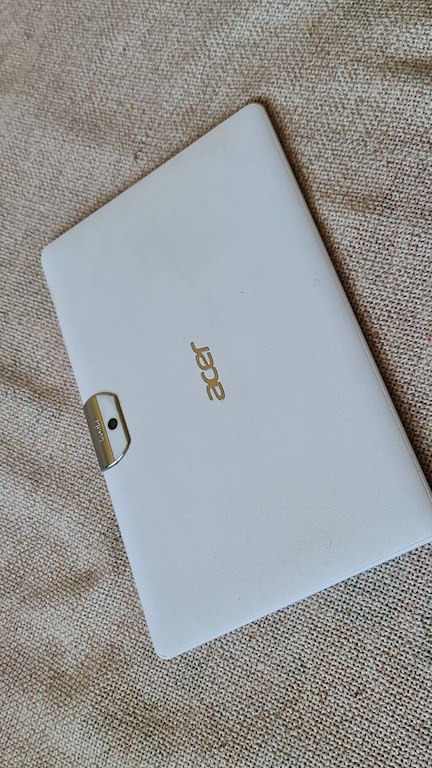 Acer Iconia Tab 10 – beli Android tablet - Ekran: 10-inčni IPS ekran