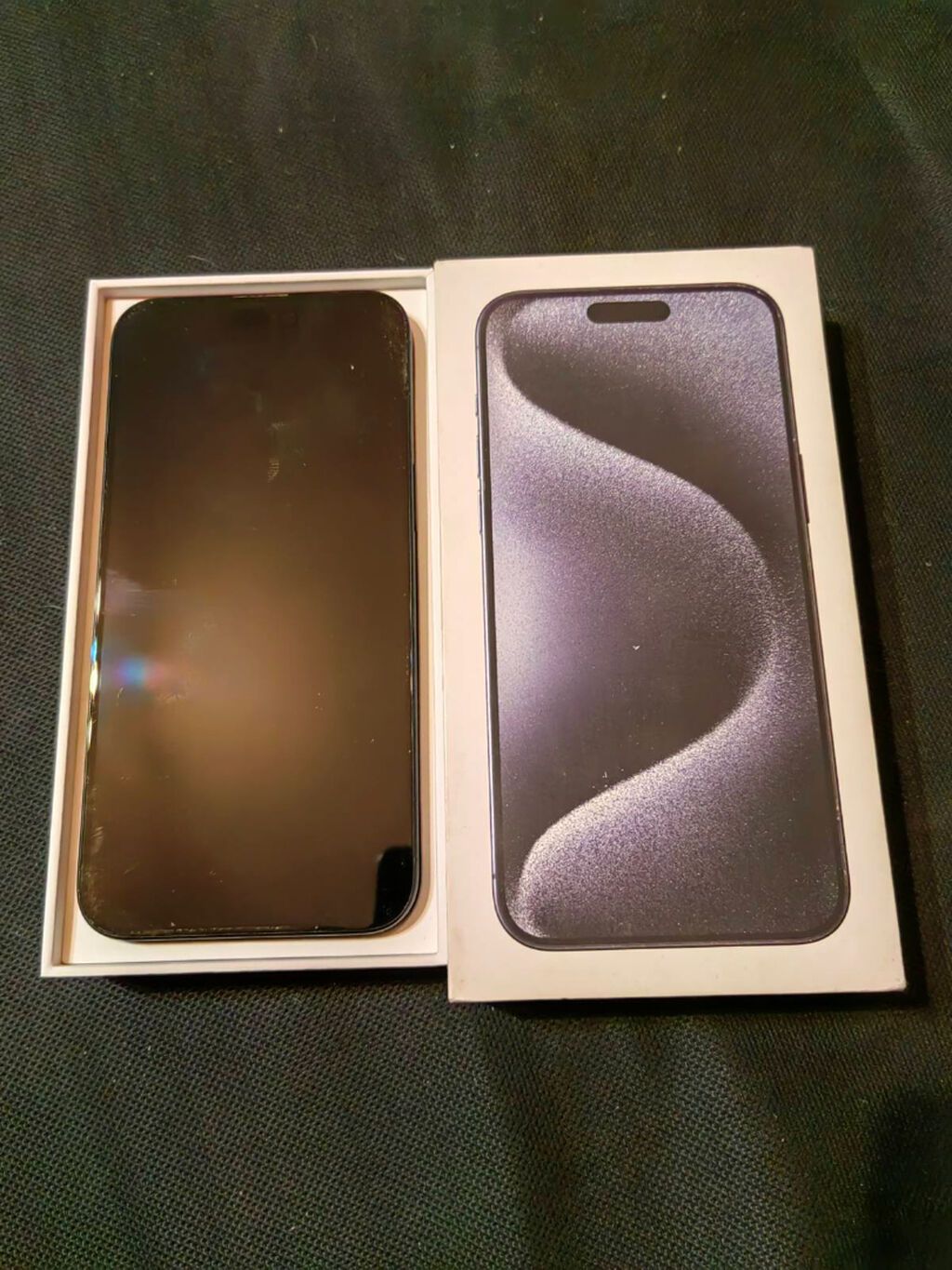 IPhone 15 Pro Max – 512 GB Kao nov, bez ogrebotine, ima zaštitno