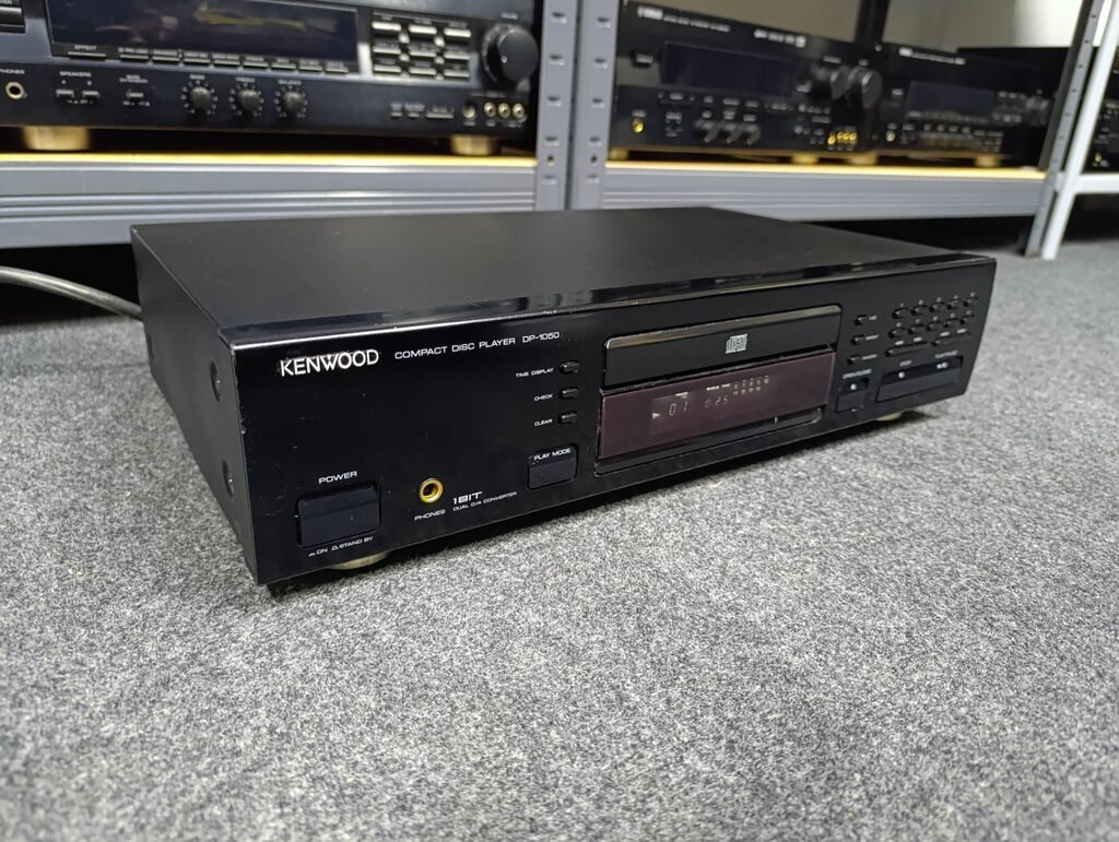 Kenwood DP 1050 Compact Disc Player Specifications Disc format: CD