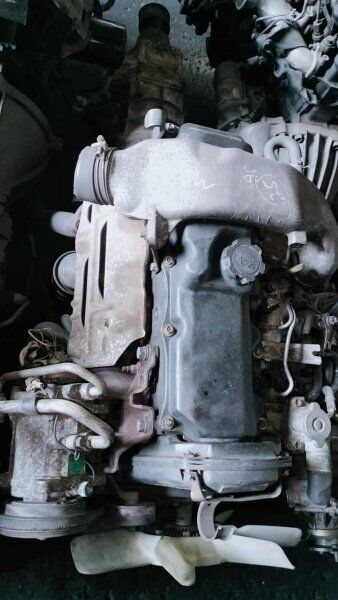 Toyota MOTOR TOЈOTA 5L za automobila