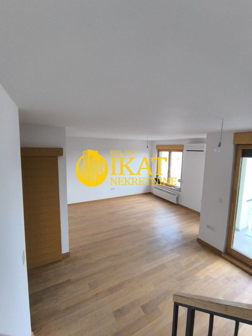 Zemunske kapije, trosoban duplex 91m2 ID#4885
285.000 €