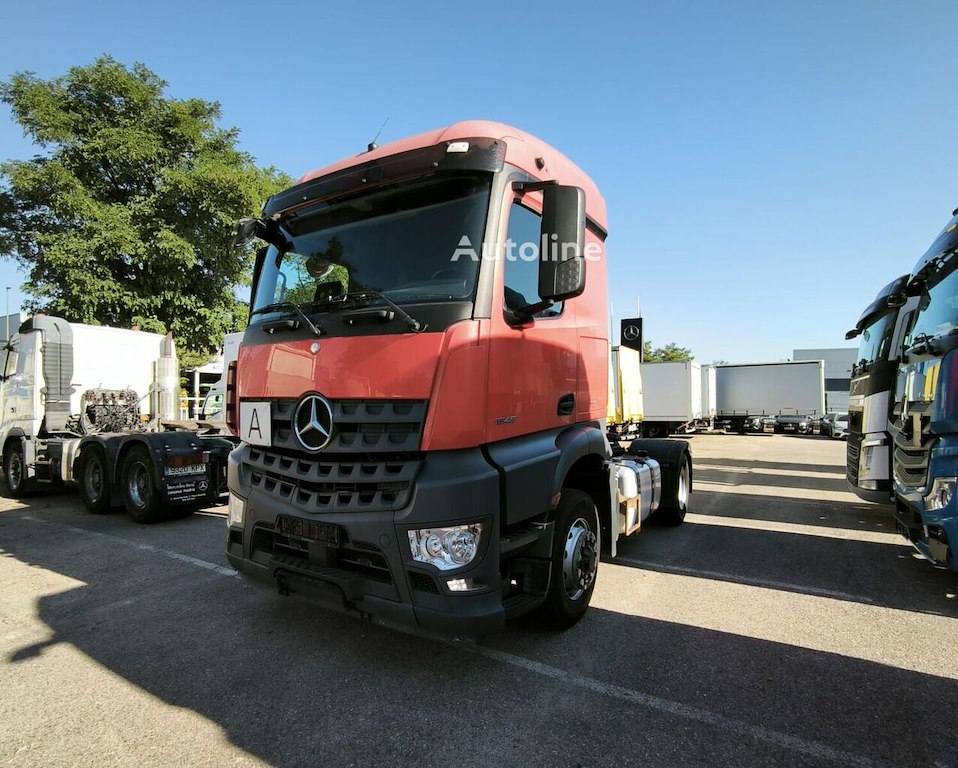 Mercedes-Benz Arocs tegljač