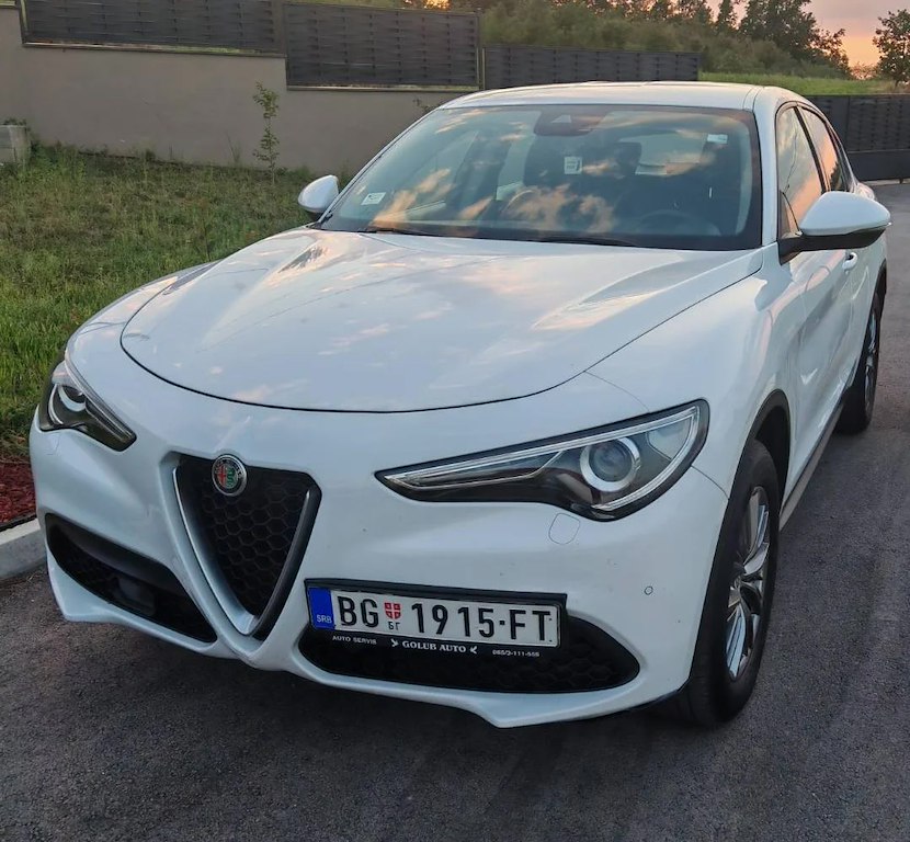 Alfa Romeo Stelvio 2.2Mjtd Q4 Nav Led