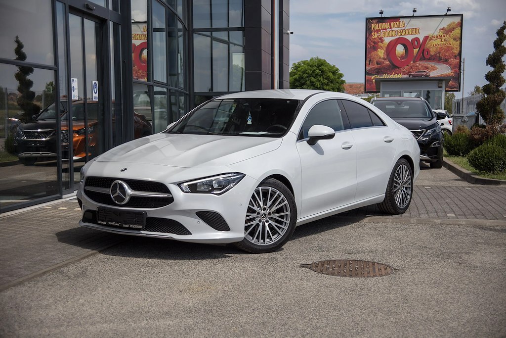 MERCEDES BENZ CLA 180 2.0D