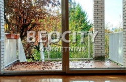 Zvezdara, Mirijevo, Ulofa Palmea, 4.0, 252m2, 480000EUR
