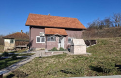 Aranđelovac, Ilije Garašanina, dve kuće, 180m2+48m2 ID#1598