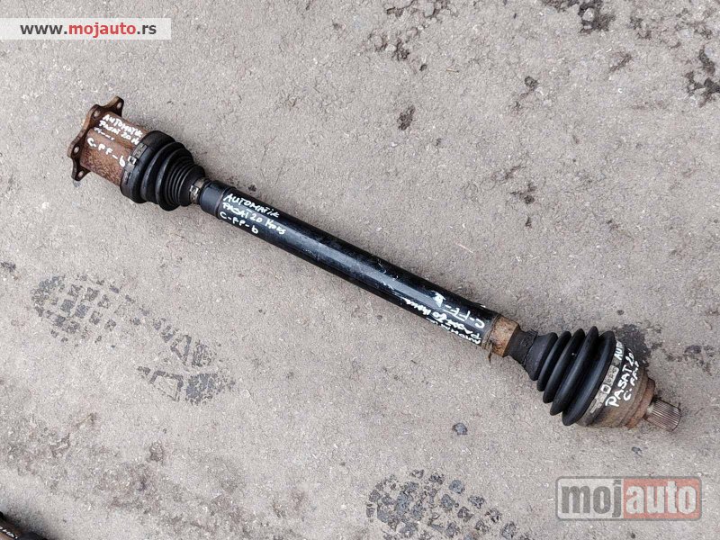 Pasat b7 poluosovina desna automackog menjača 2.0 TDI 140 KS Originalni delovi Moguca ugradnja delova Alfa Romeo 147-156-166-159-GT-MiTo-Giulietta Fiat bravo 2 - croma -grande punto -multipla 2 -p...