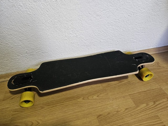 Drveni skejt skejtboard LongBoard skate skatebord skejt