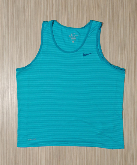 Nike Dri-Fit majica L