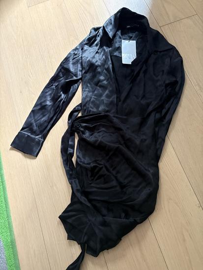 Zara satin black haljina nova