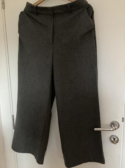 nove Reserved culotte pantalone