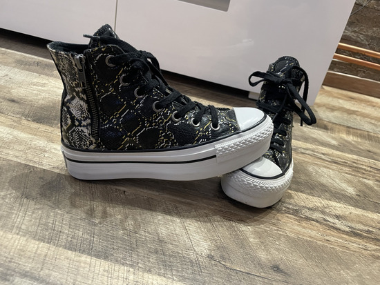 Converse Chuck Taylor platform patike