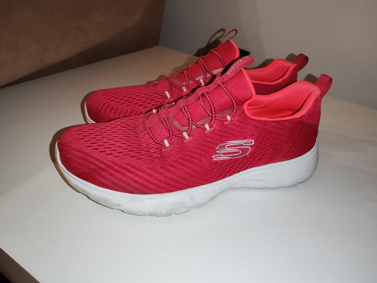Skechers patike, extra, kao nove