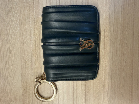 victori secret card holder