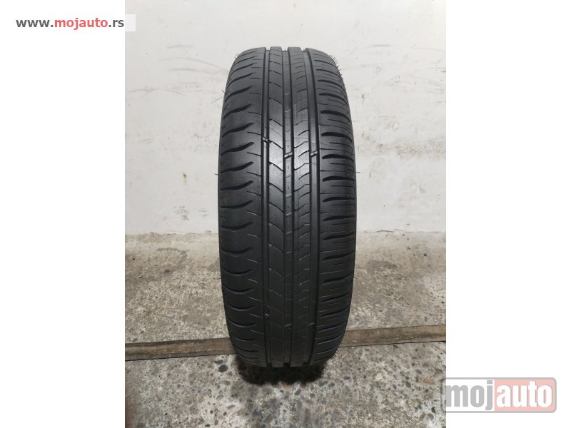 2780. Guma MICHELIN 15-ica, LETNJA 195/65, Šara 7.5 mm