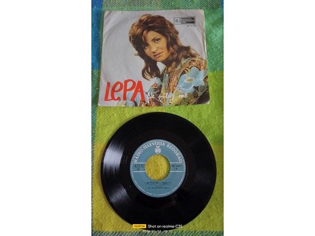 LEPA LUKIC 1971 - NE PITAJ ME