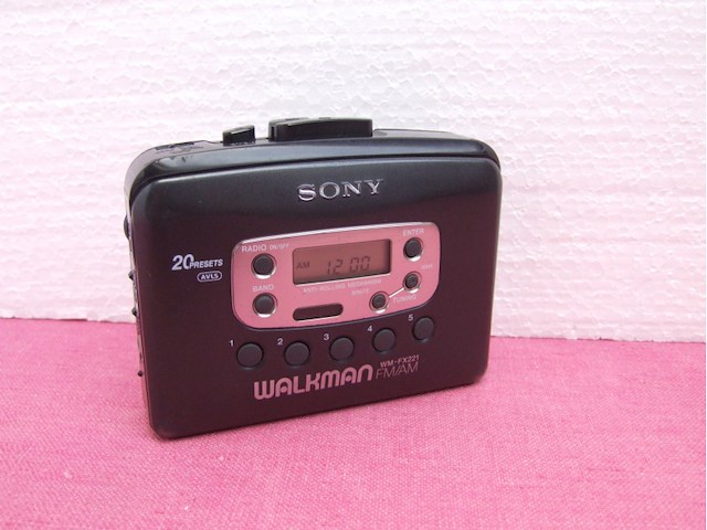Sony FM-AM Radio Cassete Player WM-FX221 vokmen+GARANCI