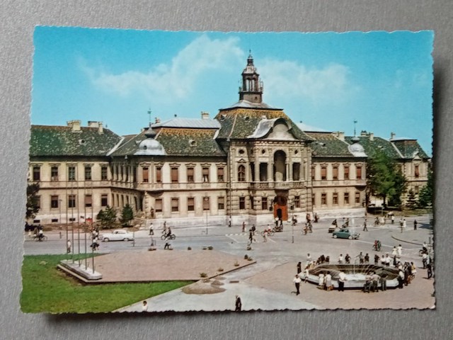 Zrenjanin - Gradska Kuća - Čista -