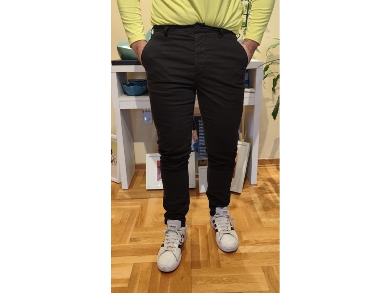 H&M PANTALONE NOVO