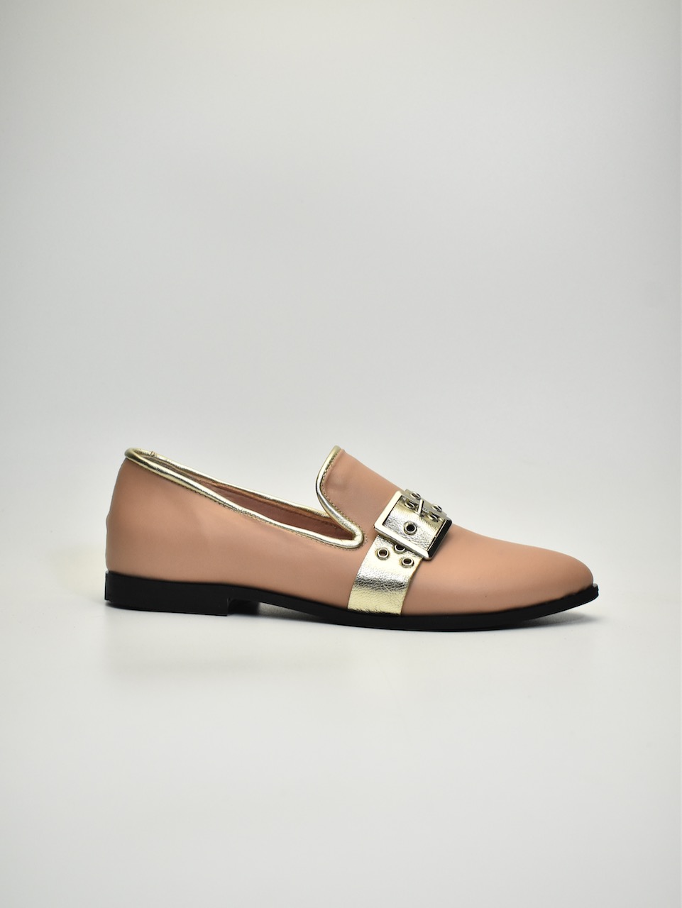 LOAFERS – Pink Buckle