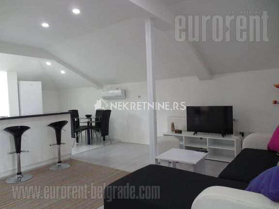 #37240, Izdavanje, Stan, BANJICA, 630 EUR