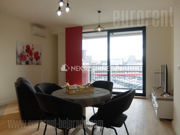 #44977, Izdavanje, Stan, BEOGRAD NA VODI, 1350 EUR