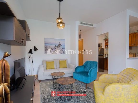 Lepo opremljen dvosoban stan 300m od mora, Budva