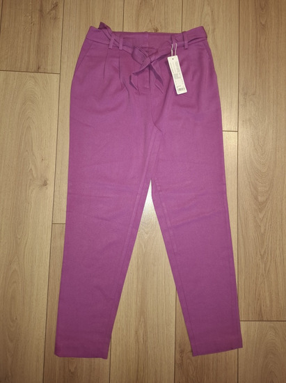 Esprit paperbag pantalone novo sa etiketom