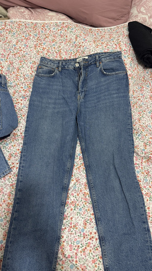 zara mom jeans