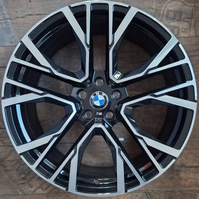 BMW X6 M Model 7101 F 9,5×20 5/112 ET35, 10,5×20 5/112 ET40