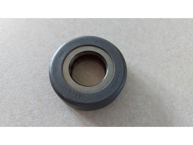 Clutch bearing OM 40, 617738 SKF ( 26,2 x 55,7 x 16 mm)