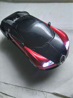 Na daljinski auto Bugatti razmera 1:24 sa daljins