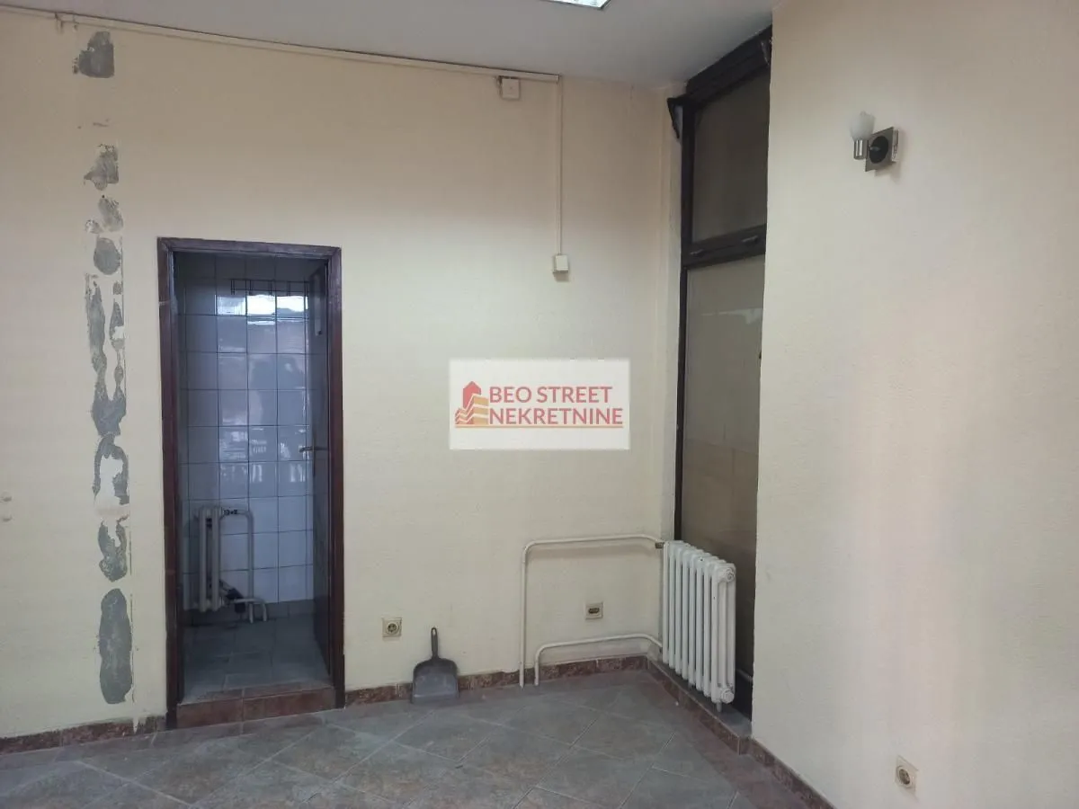 Izdavanje, poslovni prostor, 20m², Savski Venac, Beograd