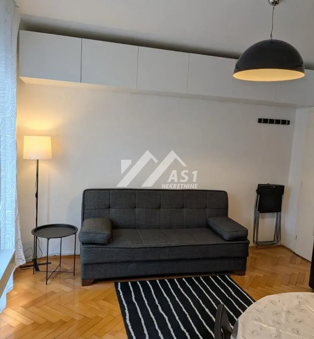 Izdavanje, jednosoban stan, 28m², Podbara, Novi Sad Sve Podlokacije