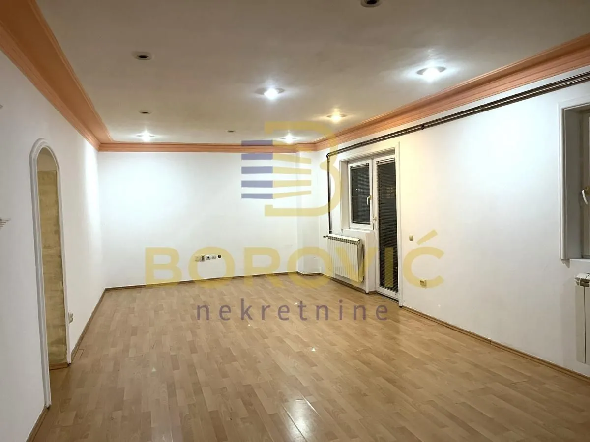 Prodaja, trosoban stan, 105m², Mirijevo Sve Podlokacije, Beograd